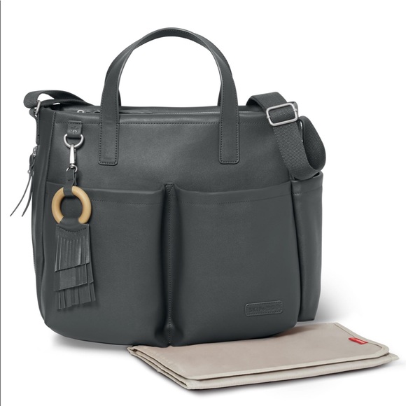 Skip Hop | Bags | Skip Hop Greenwich Diaper Bag With Changing Pad ...